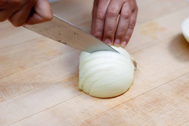 Cooking 101: Basic Knife Skills | Nerd Fitness