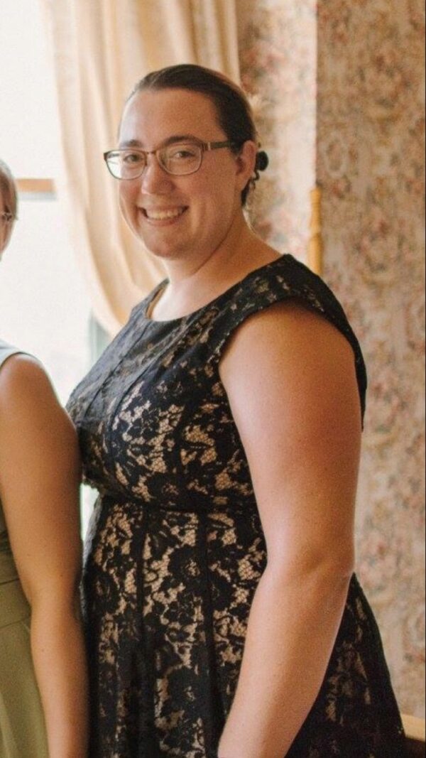 How Emily Started Picking up Barbells, Learned to Meal Plan, and Lost ...