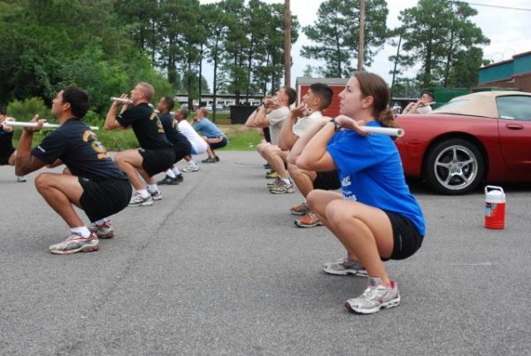 How to do a Proper Front Squat: 5 Mistakes to Avoid | Nerd Fitness