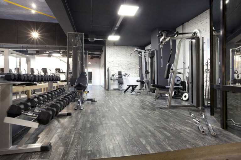 6 Gym Workouts for Beginners (How to Train in a Gym)